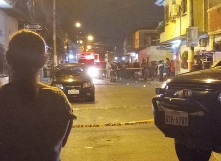 Al Menos 8 Muertos Y 8 Heridos En Un Ataque Armado En Ecuador Según La